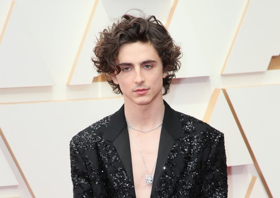 Timothee Chalamet compra mansão de mais de R$56 milhões em Beverly Hills