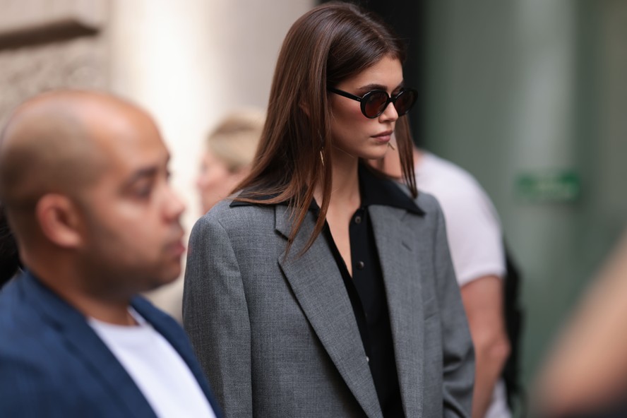 5 vezes que Kaia Gerber incorporou o estilo das modelos dos anos 90