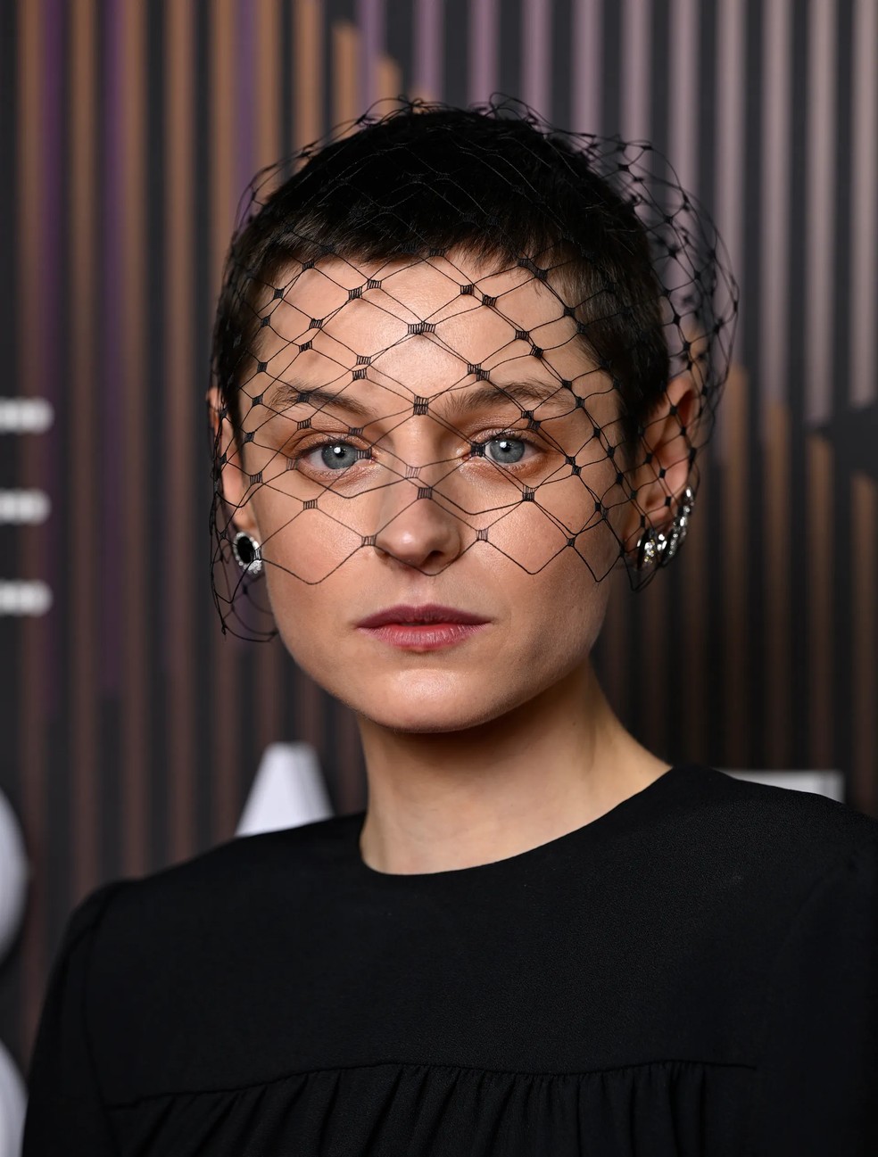 20 looks de beleza que roubaram a cena no BAFTA 2024