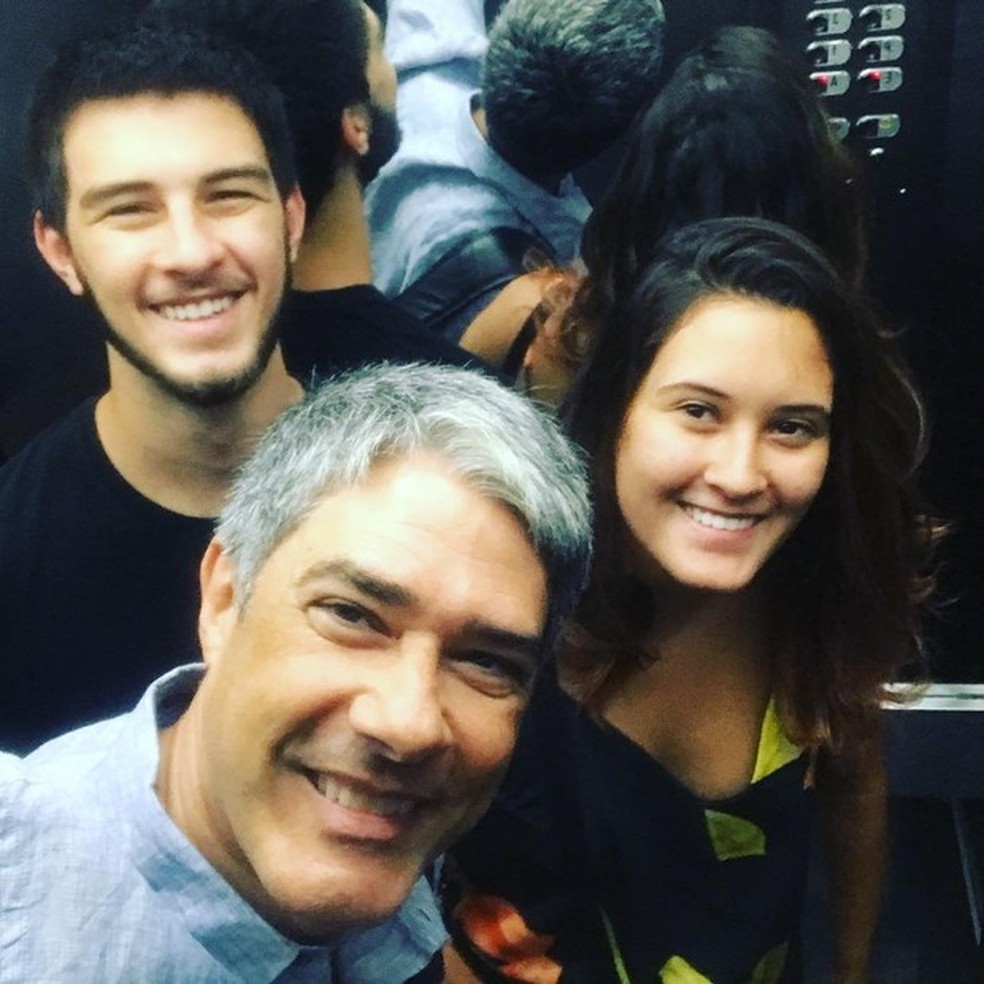 William Bonner cria série de fotos com os filhos: 'tanto calor e tanto ...