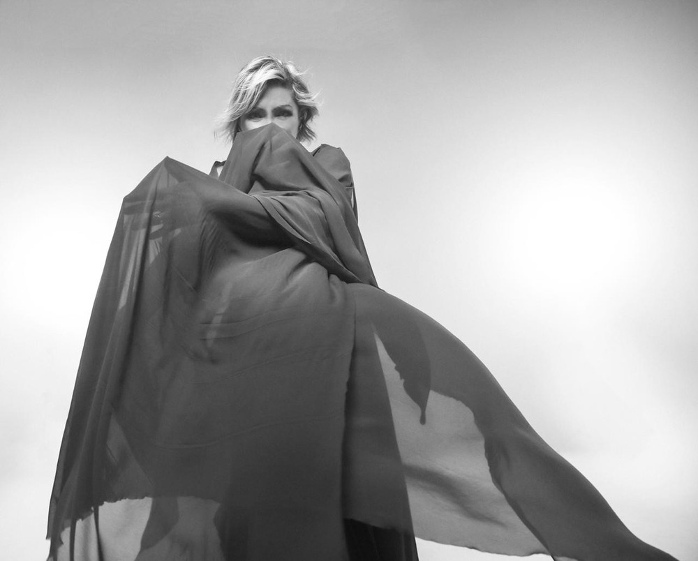 Deborah Blando lança nova música e reflete sobre idade: “Comecei a me ...