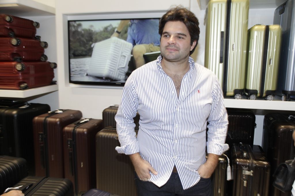 Rimowa celebra o dia nacional da Bossa Nova com coquetel em São Paulo