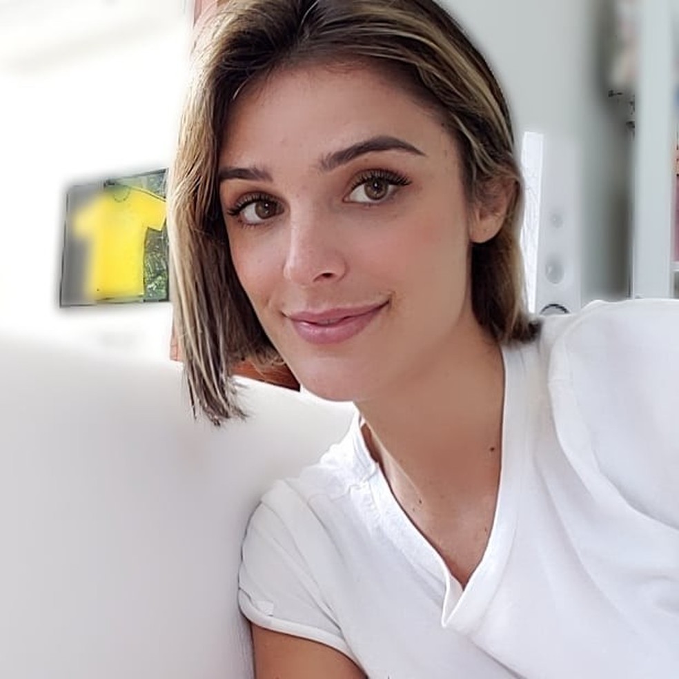 Rafa Brites publica foto oficial do novo corte de cabelo: 'Tô amando'