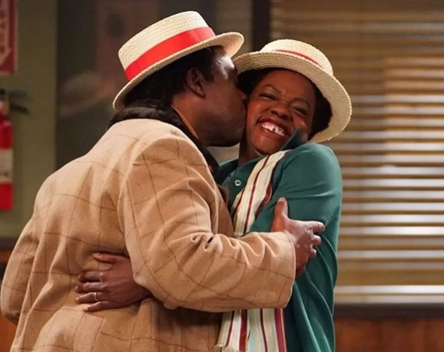 Viola Davis faz homenagem a Andre Braugher: 'Você foi embora muito cedo'