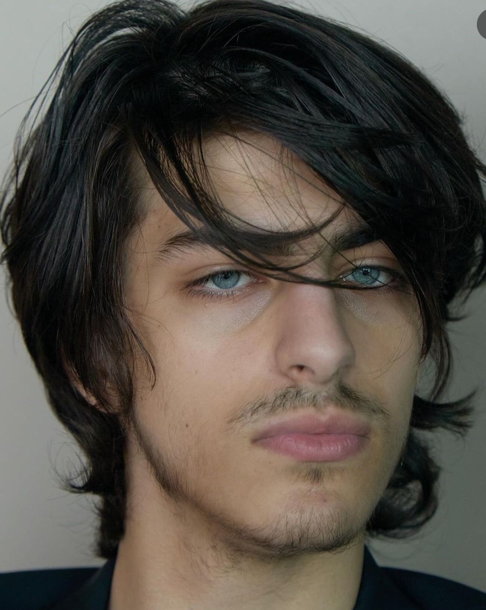 Isabeli Fontana faz homenagem de aniversário para o caçula, Lucas