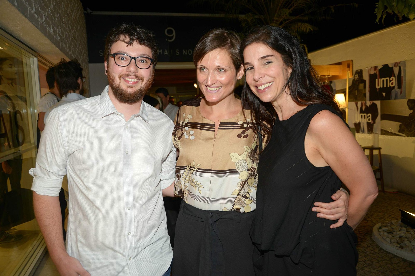 UMA apresenta coleção-cápsula e inaugura expo de fotos de Gil Inoue