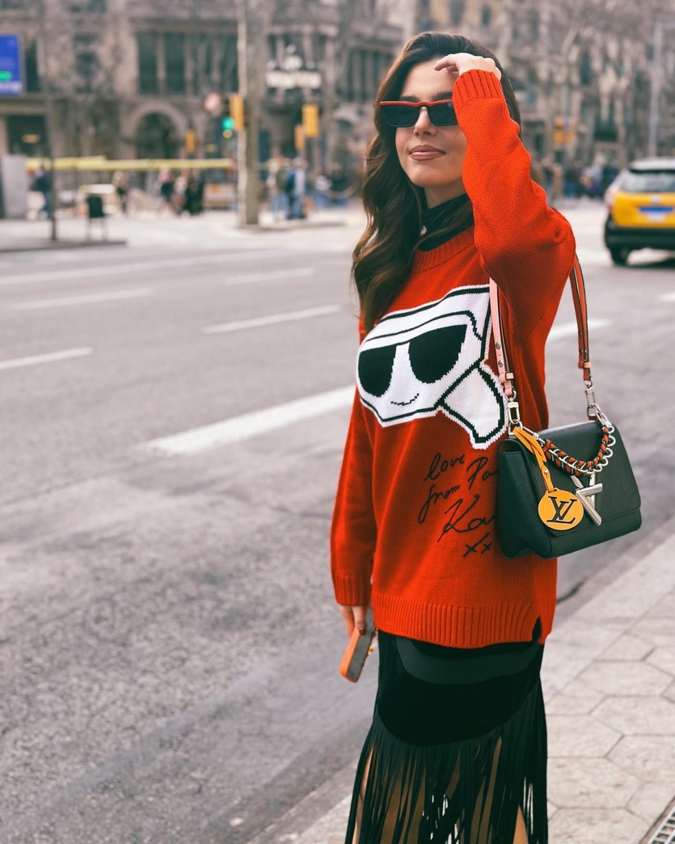 Giovanna Lancellotti abre álbum de viagem a Barcelona com Gabriel David