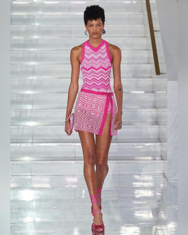 Quem é Laiza de Moura, modelo carioca que estrela a Vogue de novembro