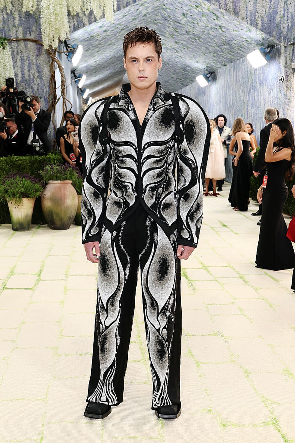 Time Vogue elege seus looks favoritos do Met Gala 2026