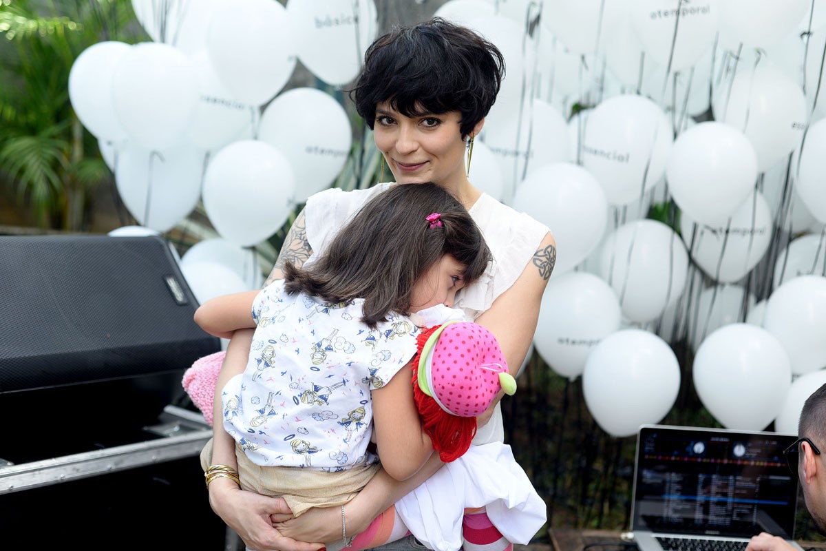 Basico.com comemora 3 anos com festa