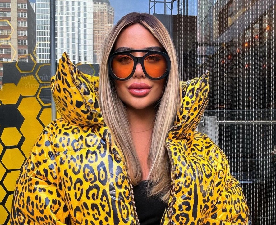 Rafaella Santos esbanja estilo em Nova York