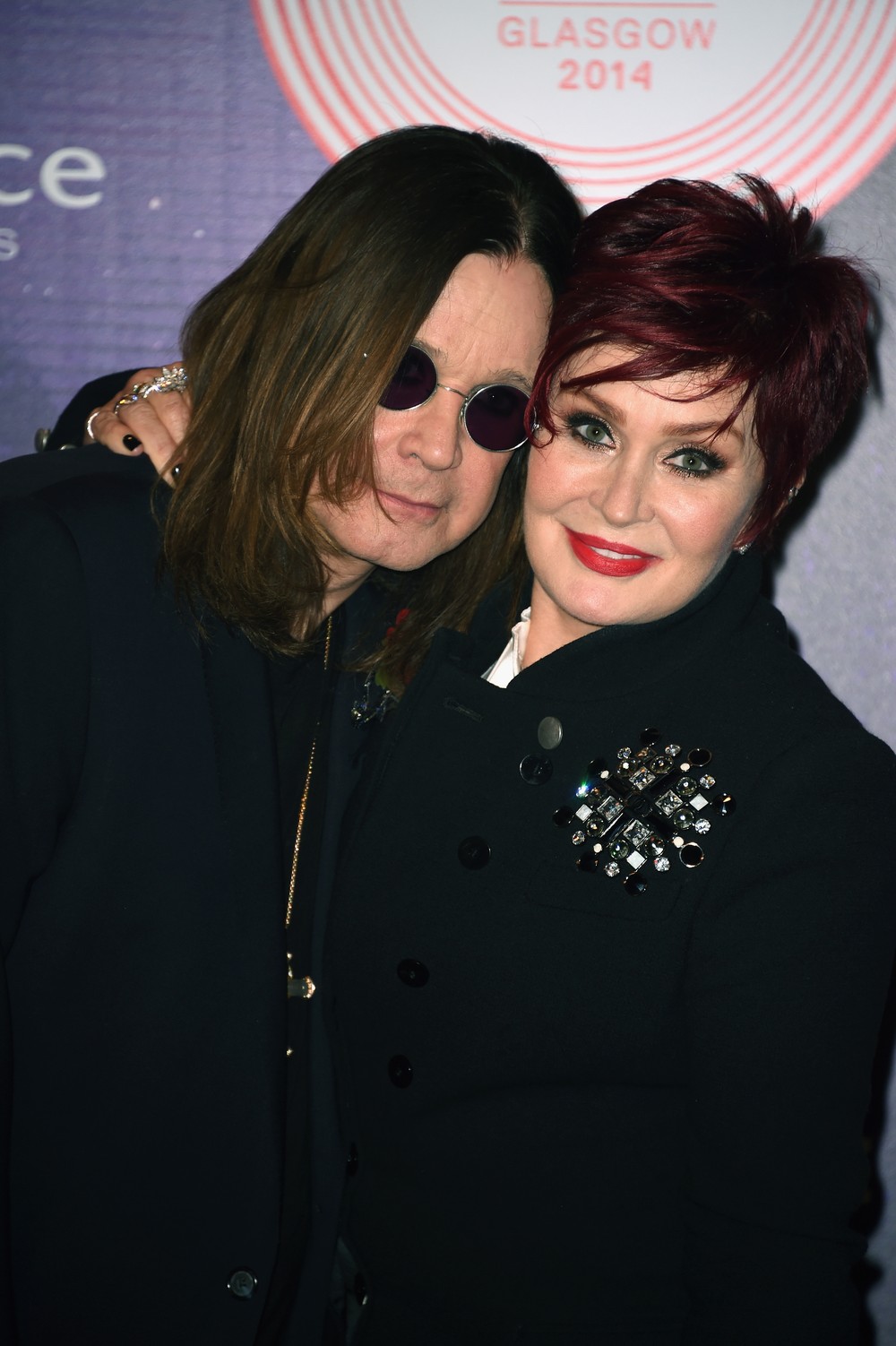 Kelly Osbourne emociona fãs com tributo discreto a Ozzy durante evento ...