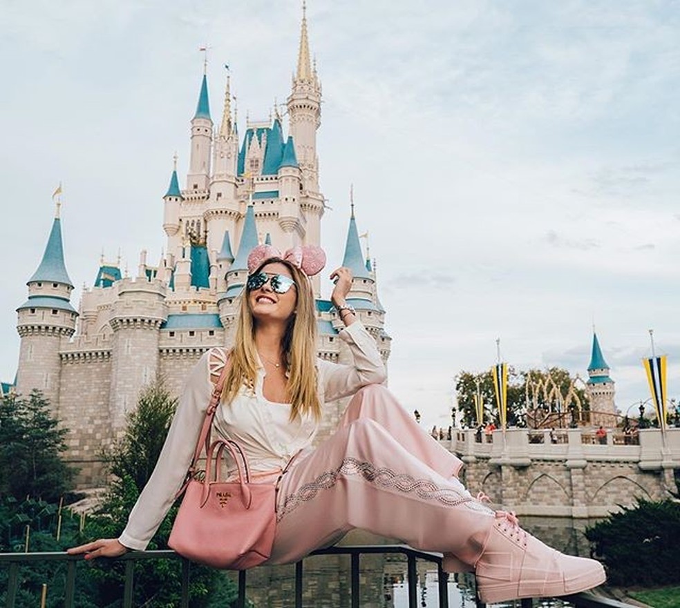 Barbara Evans curte dia de princesa na Disney: 'Como eu amo esse lugar'