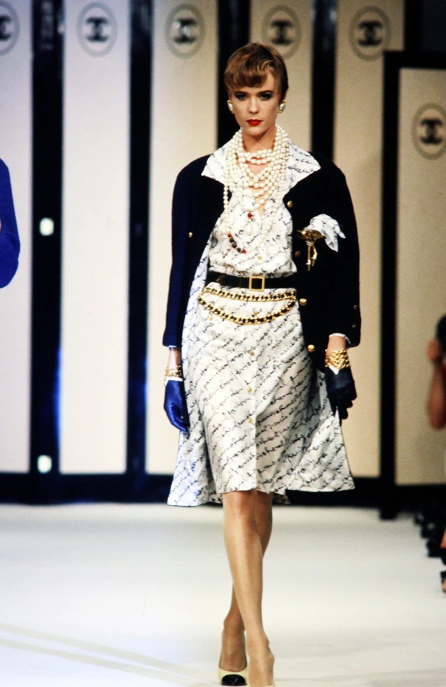 5 sapatos dos anos 80 que voltaram com tudo em 2025