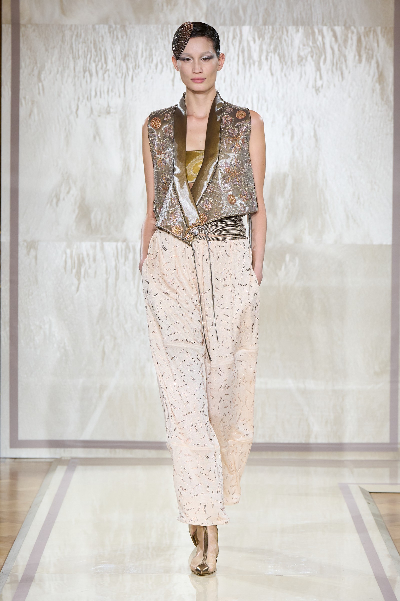 Armani Privé | Alta-costura | Verão 2025