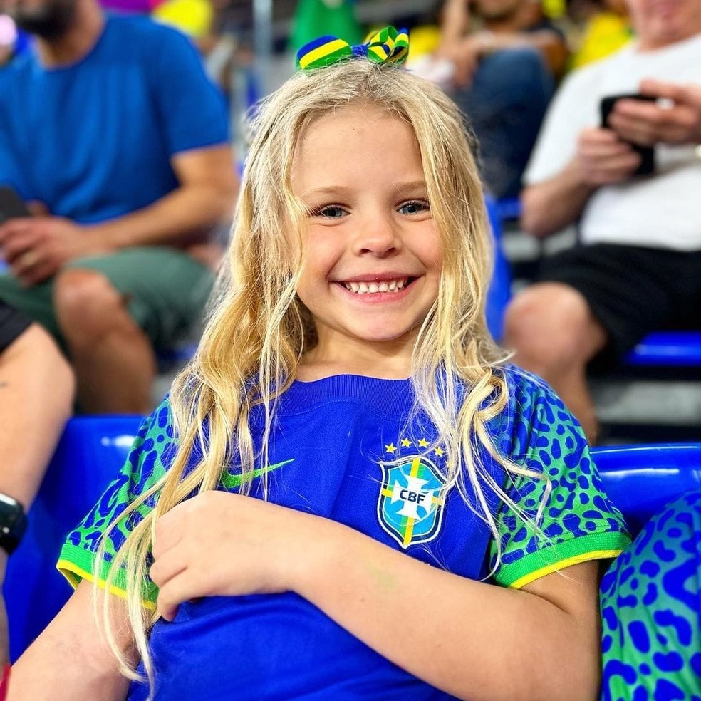 Natália Becker, esposa de Alisson, exibe registros da família em ...