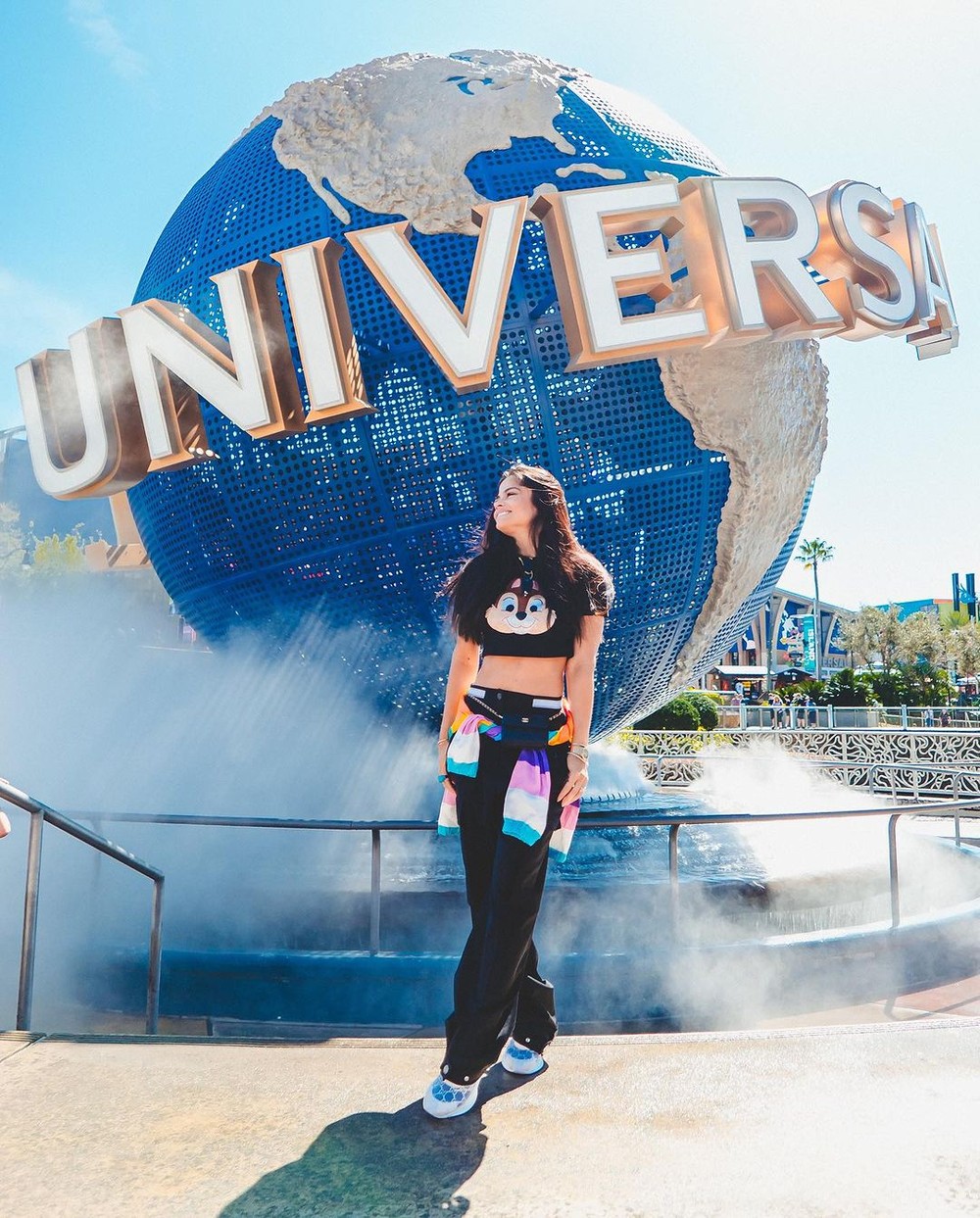 Isabele Temoteo abre álbum de viagem em família para Orlando