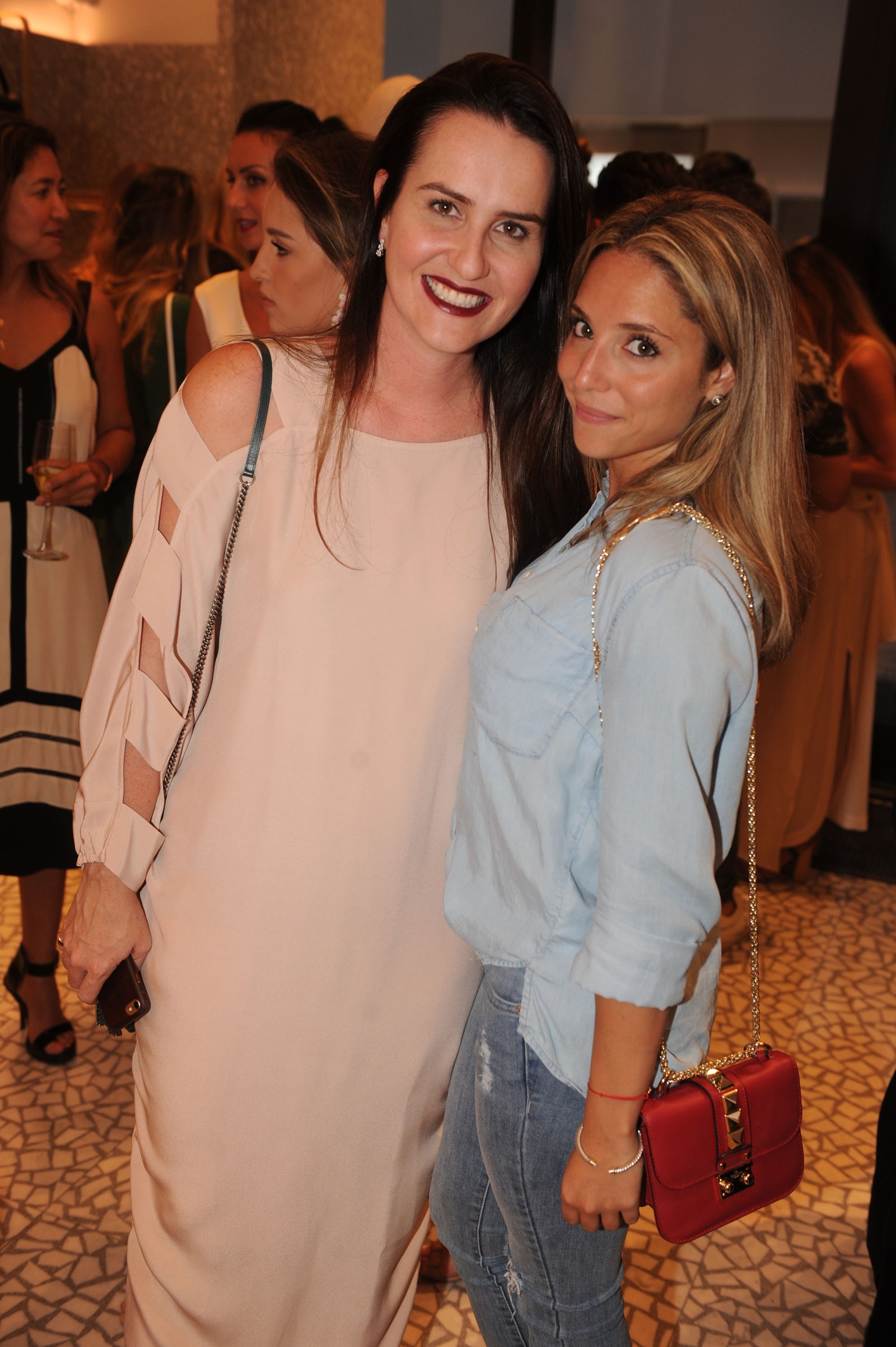 Vogue Brasil e Valentino comemoram edição da Vogue Miami