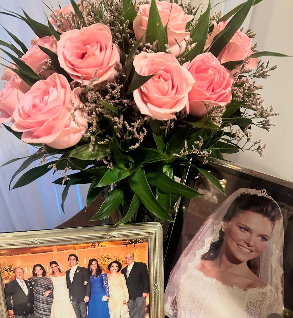 Daniella Sarahyba celebra 17 anos de casamento com Wolff Klabin