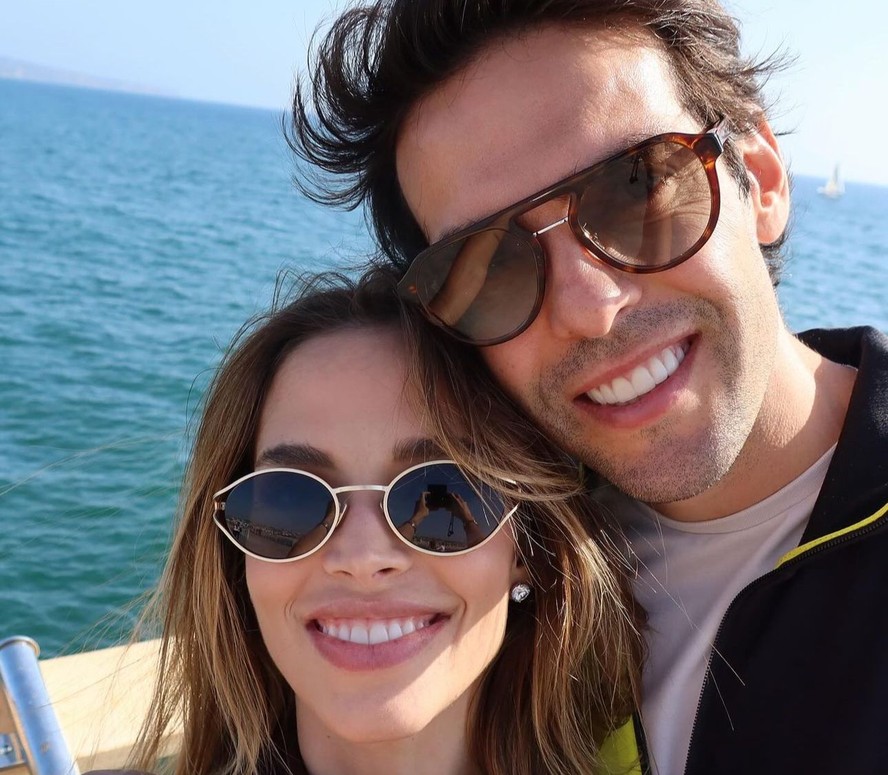 Carol Batista abre álbum de viagem a Los Angeles com Kaká