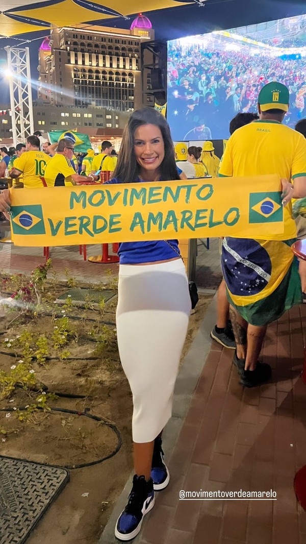 Esposas e familiares dos jogadores da seleção brasileira mostram ...