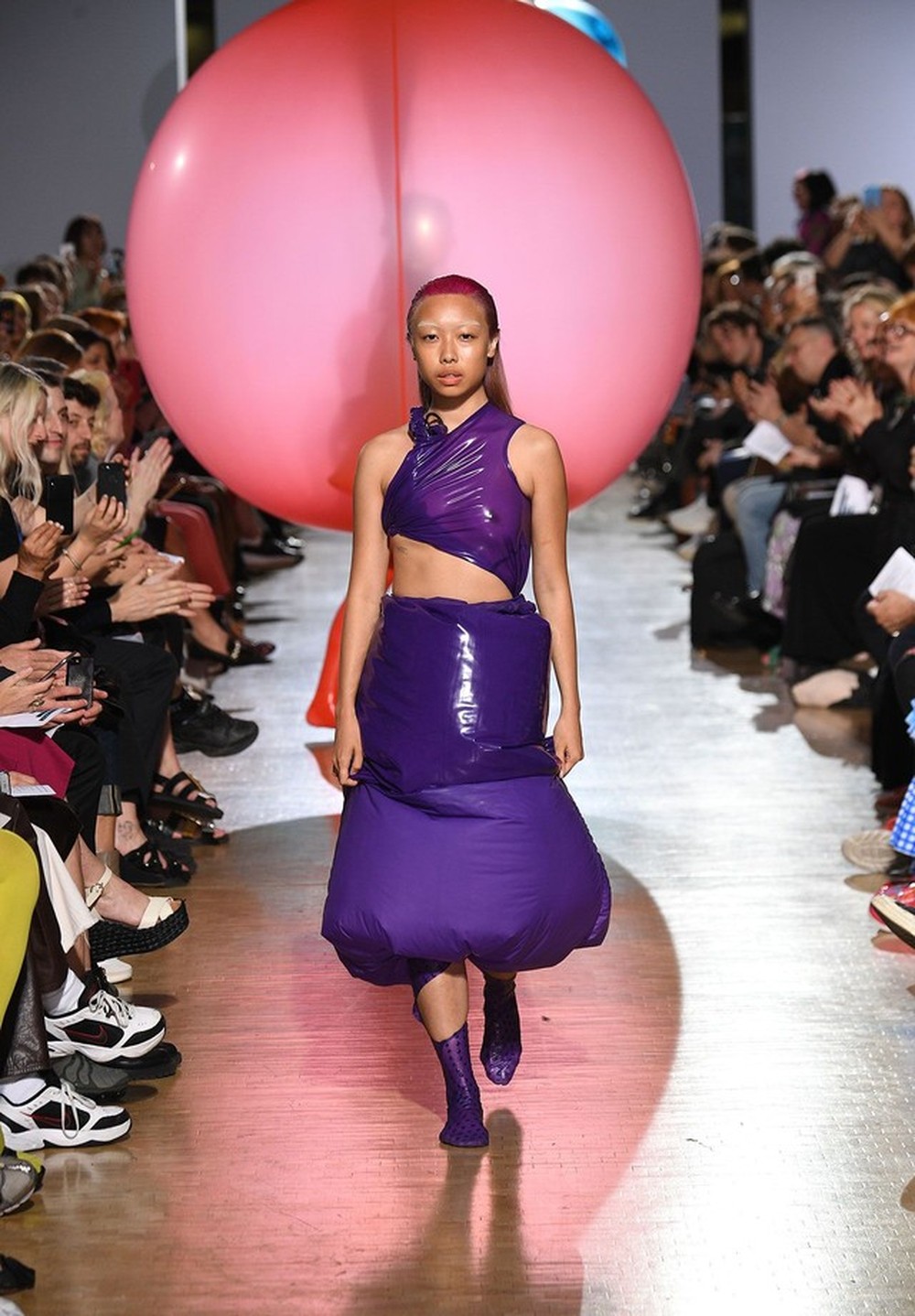 Fredrik Tjærandsen Saiba Tudo Sobre O Criador Dos Vestidos Balão
