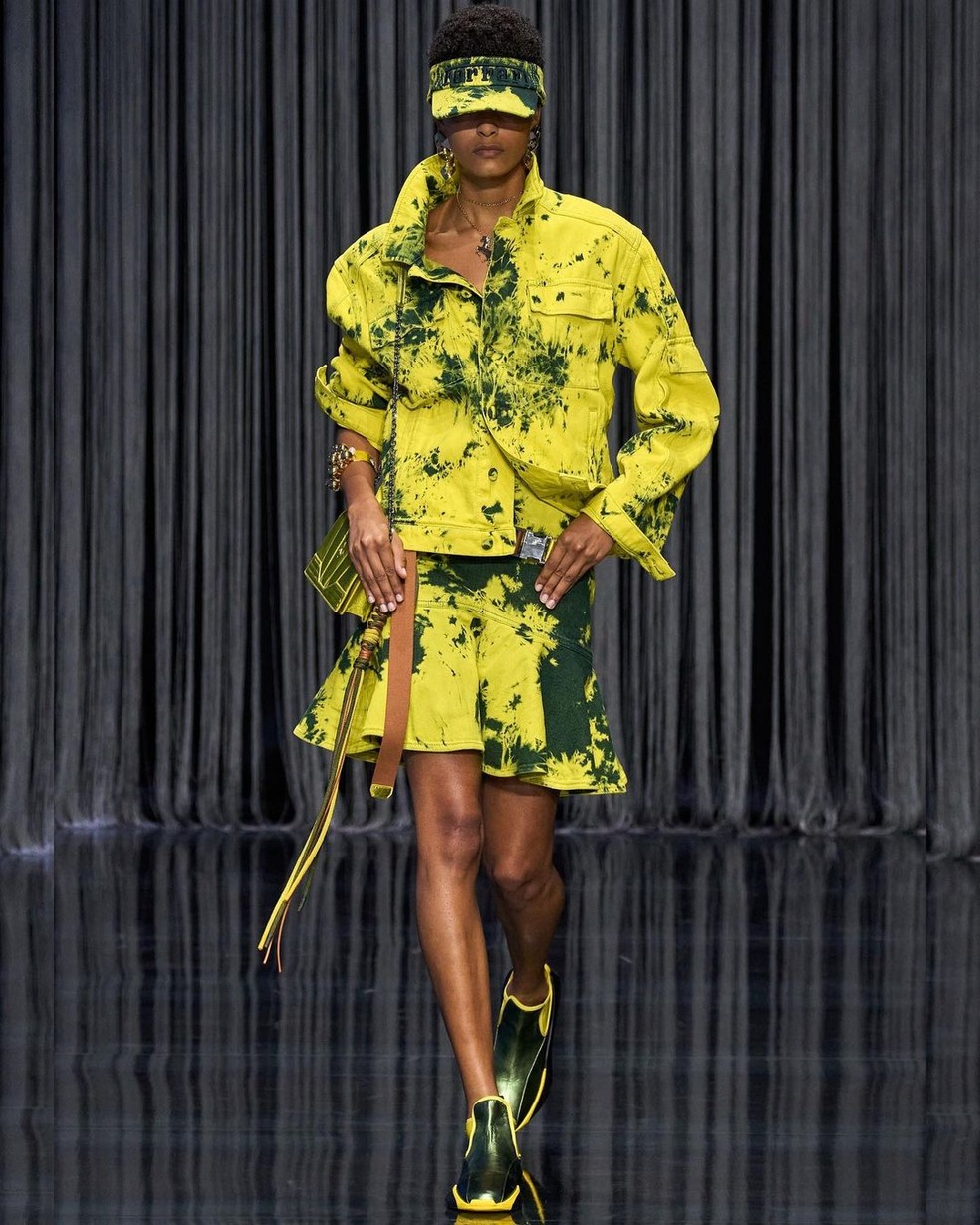 Quem é Laiza de Moura, modelo carioca que estrela a Vogue de novembro