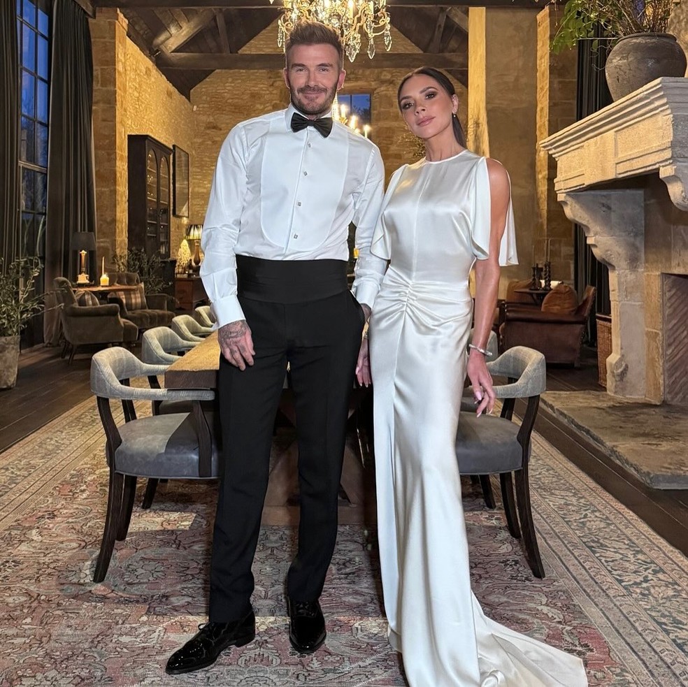 David Beckham abre álbum de jantar com o rei Charles e a rainha Camila ...