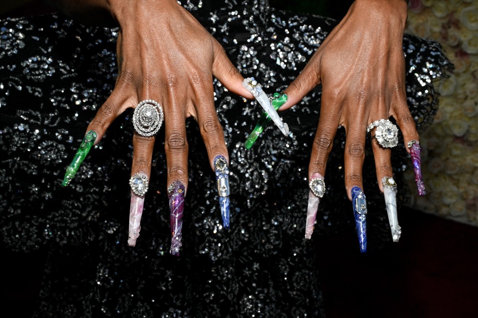 Cynthia Erivo rouba a cena com nail art inspirada em 'Wicked' no Globo ...