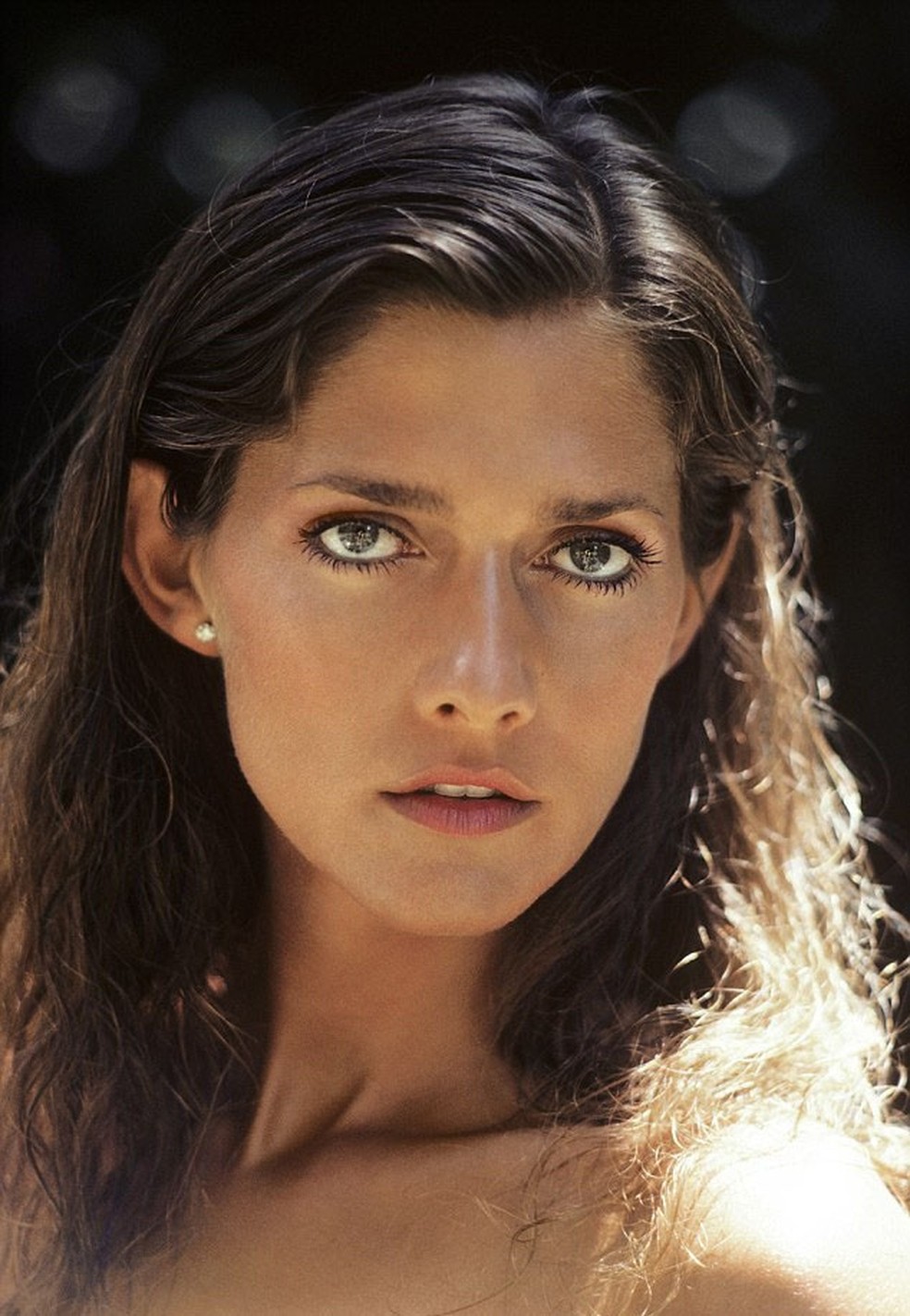 Caroline Cossey conta como foi ser revelada como transgênero após ensaio nu