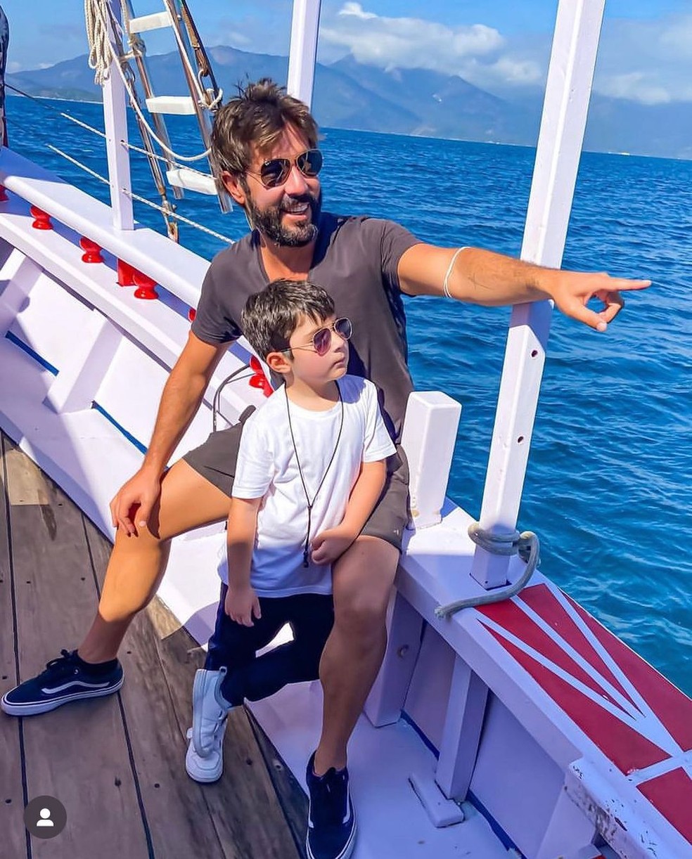 Após viralizar com lanchonete vazia, Sandro Pedroso nega marketing ...