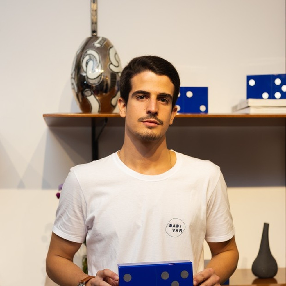 Enzo Celulari sobre namoro com Victoria Grendene: 'Temos uma relação ...