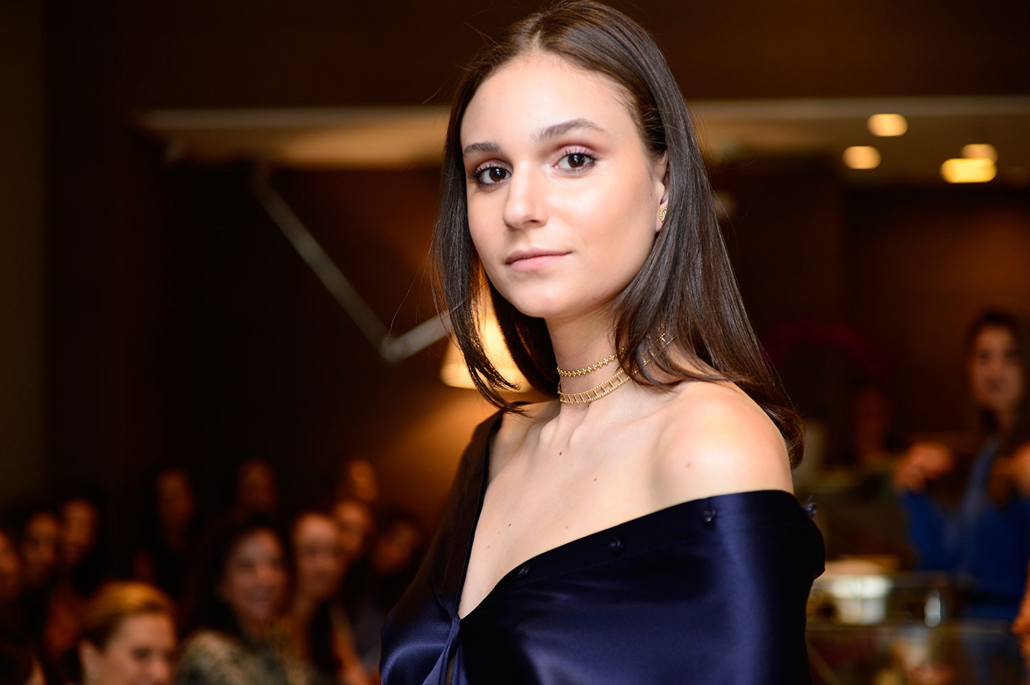 Carla Amorim recebe team Vogue para brunch e bate-papo sobre joias