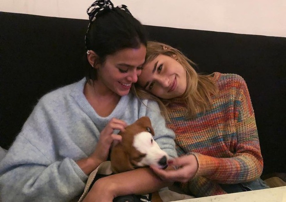 Bruna aparece em foto fofa com Sasha, Ju Jucá e Amêndoa