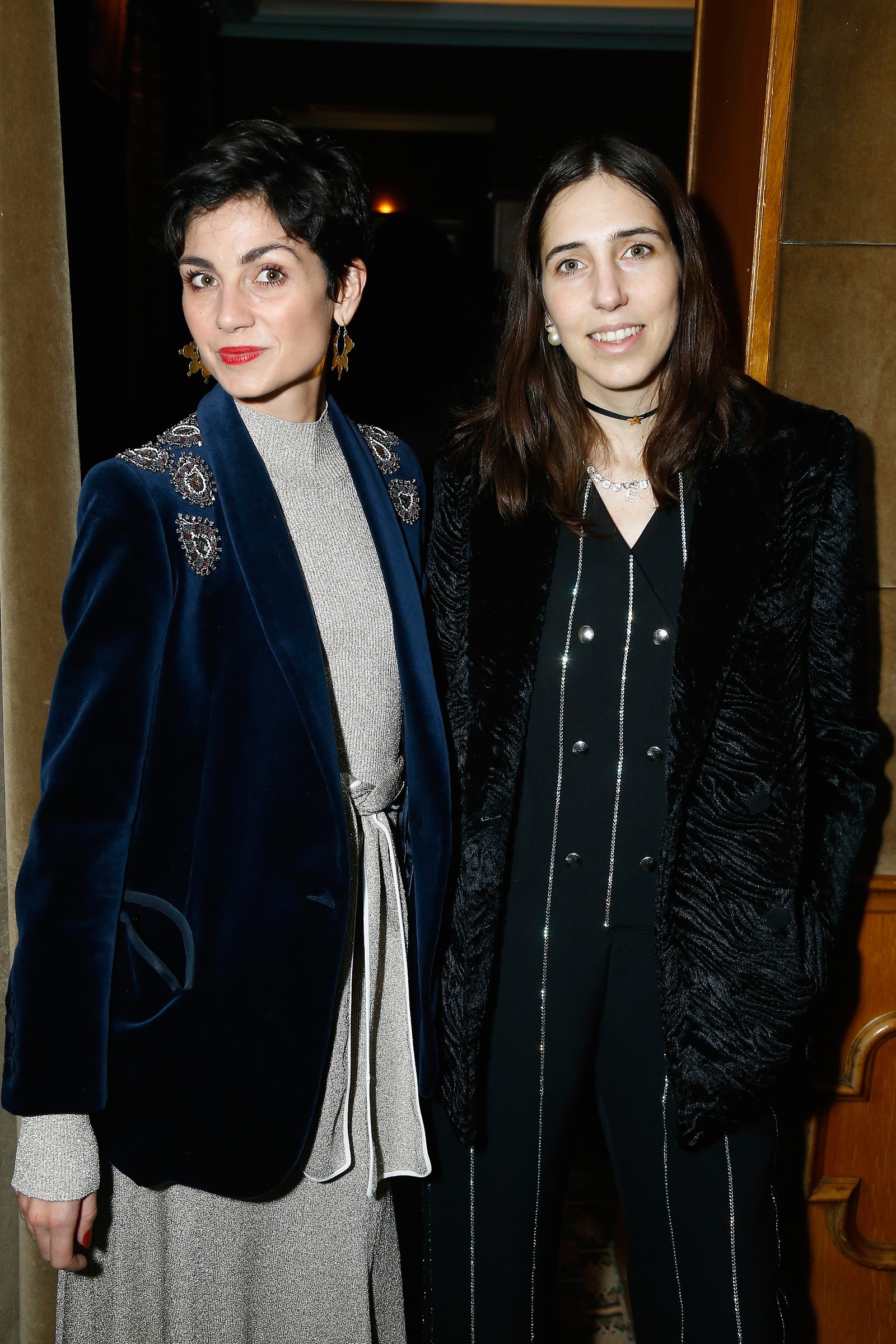 Alexandre Birman celebra lançamento de Inverno 2017 com jantar em Paris