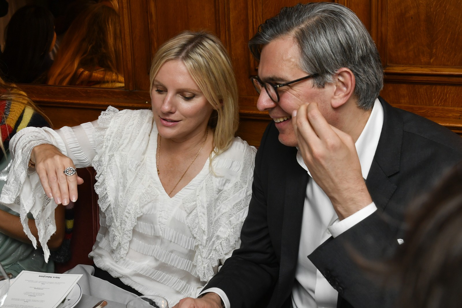 Sies Marjan e MyTheresa.com celebram parceria em Paris