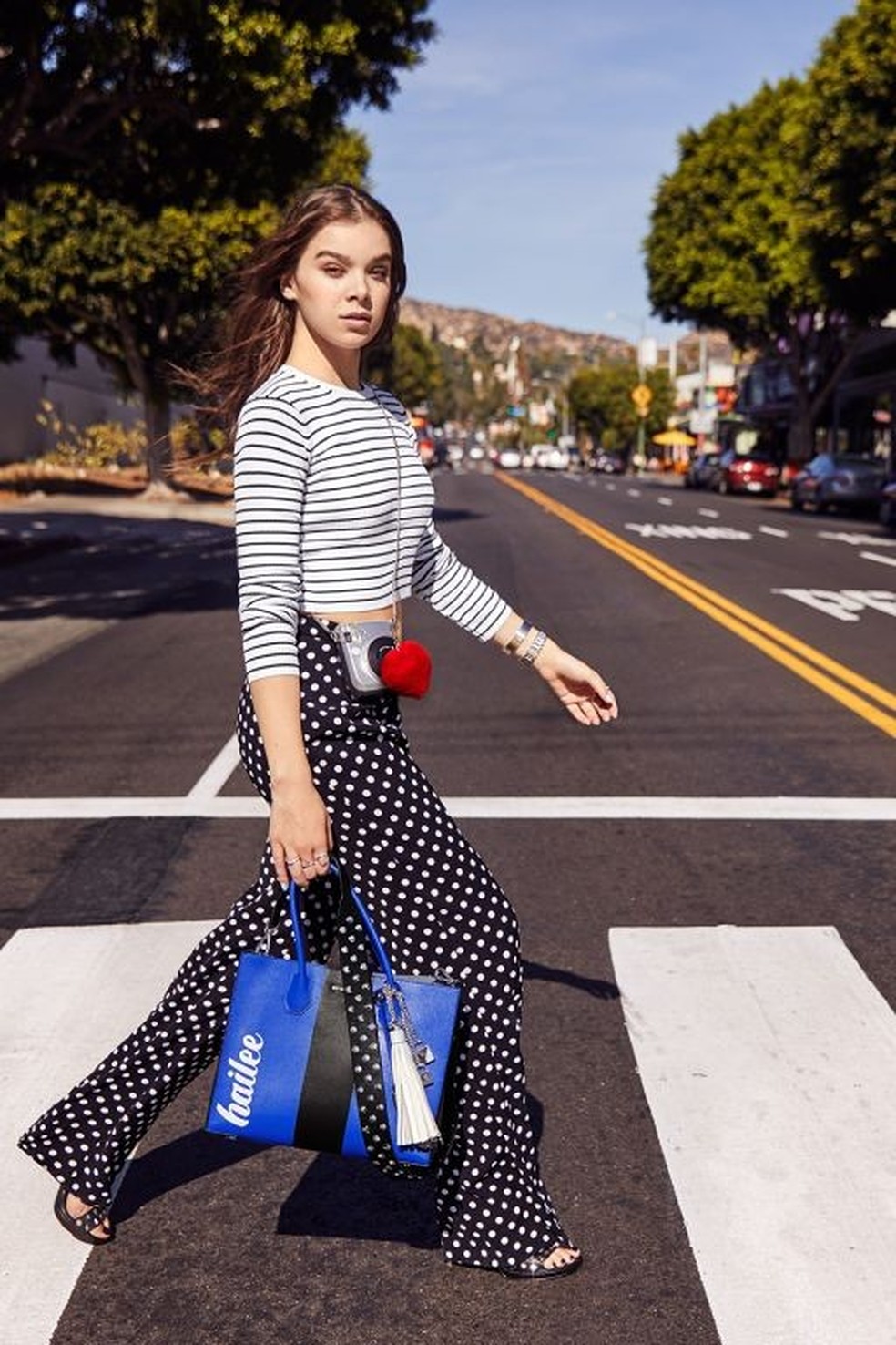 Hailee Seinfeld fala sobre estilo: 'estou brincando e ousando mais com ...