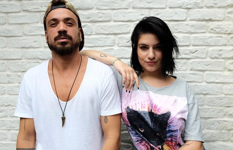 Mudança radical: o novo visual da cantora Clau para o Carnaval