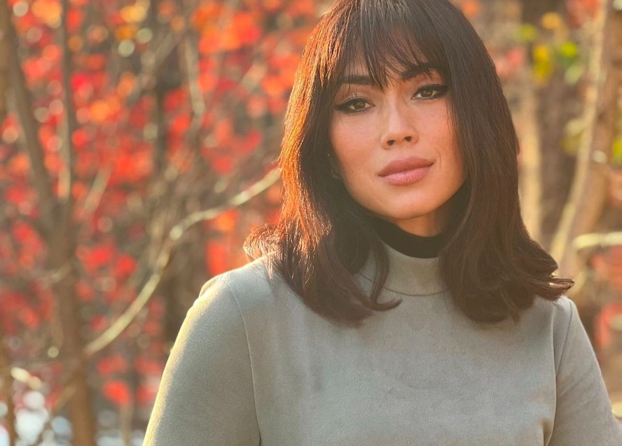 Danni Suzuki esbanja beleza em Nova York