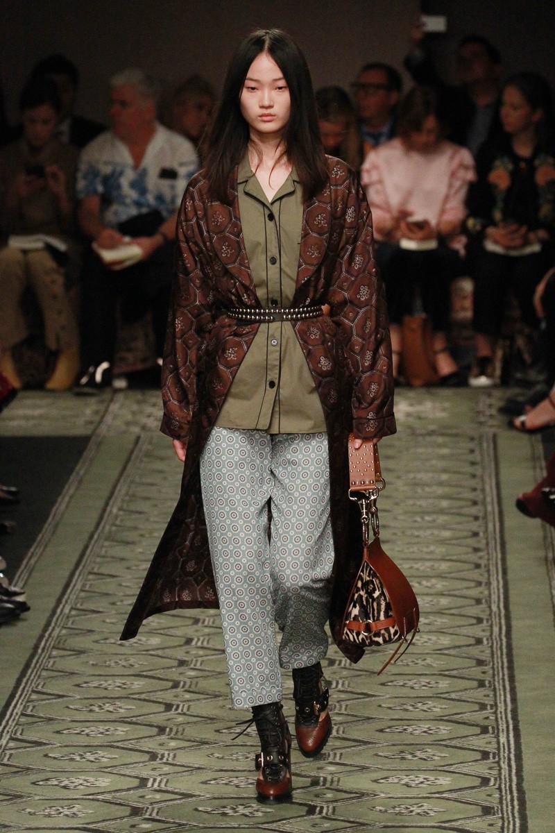 Burberry estreia no formato “see now, buy now”