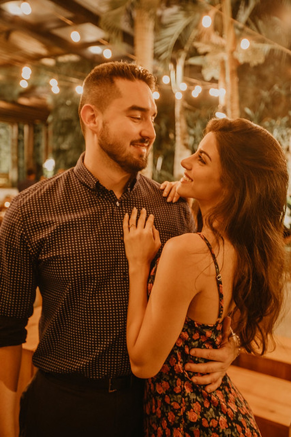 Isabela Souza fará casamento intimista em sítio no Rio: 'Sempre sonhei'