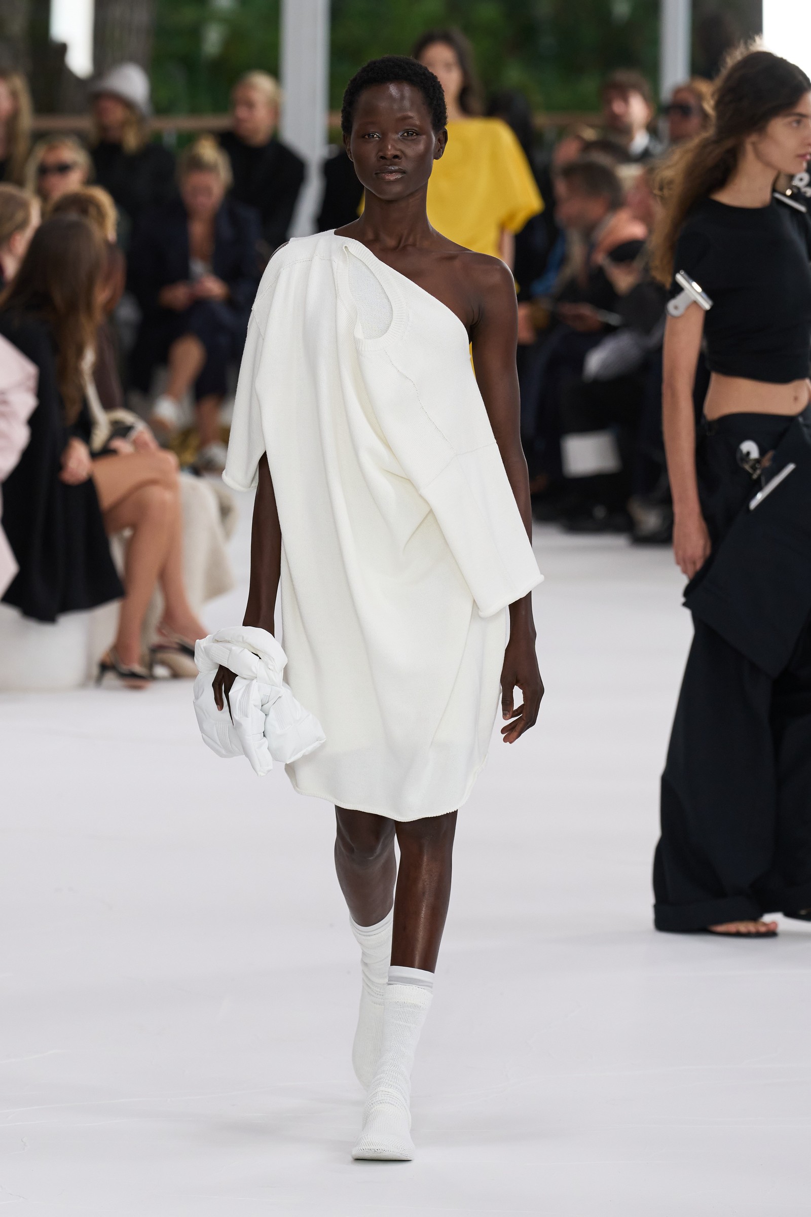Issey Miyake | Paris | Verão 2025