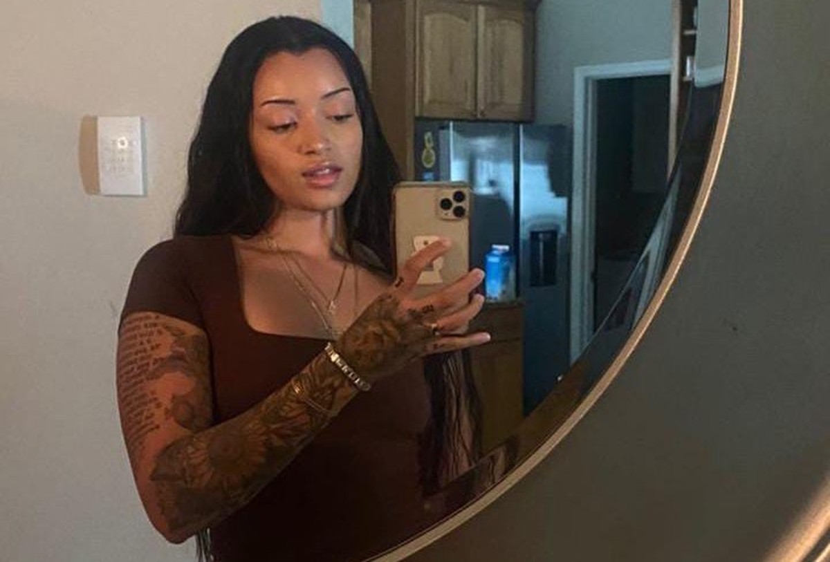 Depois de assumir namoro, Camilly Victoria fala de boatos sobre sua vida