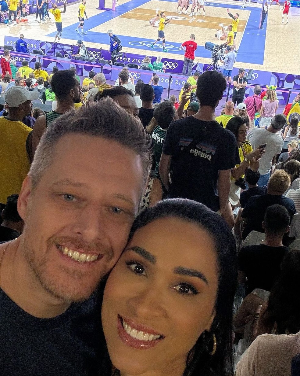 Em Paris, Jaque se reúne com lendas do esporte brasileiro e brinca ...