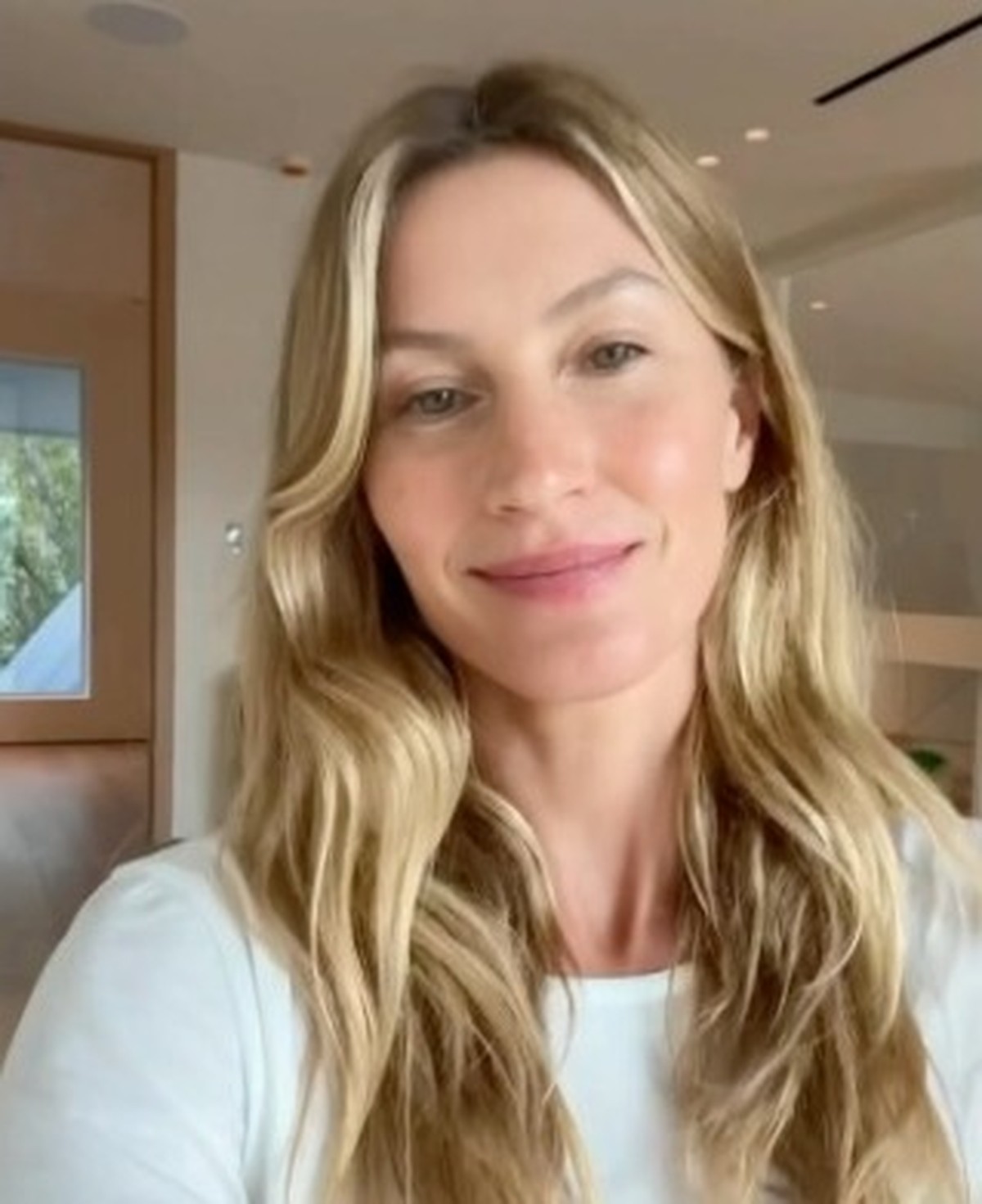 Gisele arrecada mais de R$ 6 milhões para vítimas de enchentes no RS ...