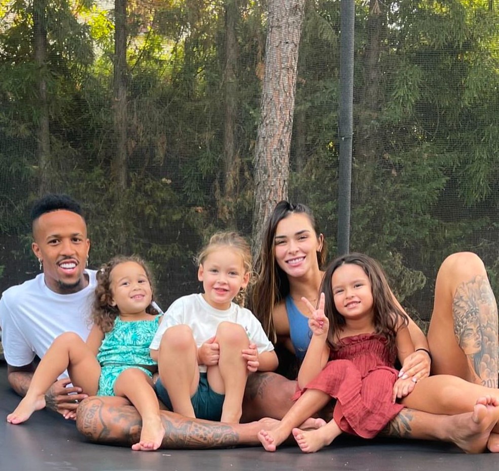 Tainá Castro faz homenagem de aniversário para Éder Militão