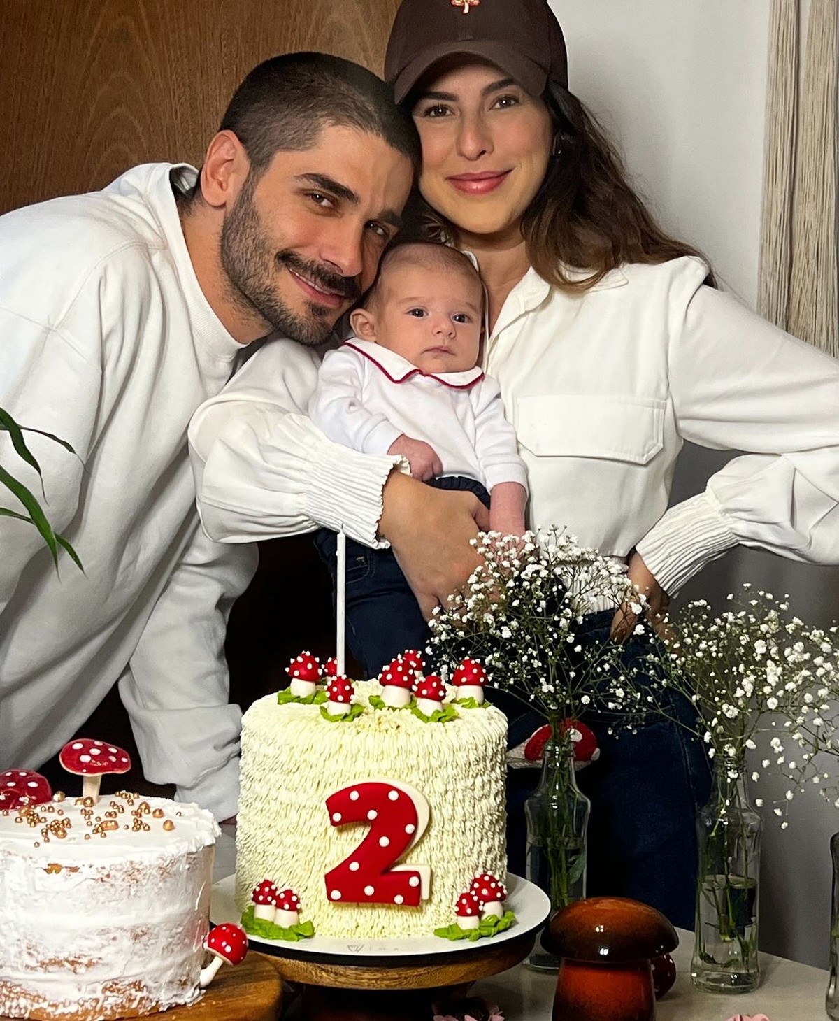 Fernanda Paes Leme celebra dois meses de vida de Pilar