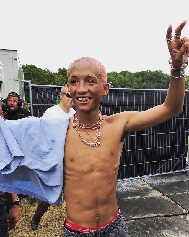Filho de Will Smith e Jada Pinkett, Jaden Smith impressiona ao mostrar ...