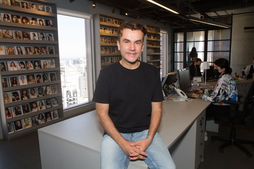 Fundador da Way Model, Anderson Baumgartner lança livro sobre sua ...