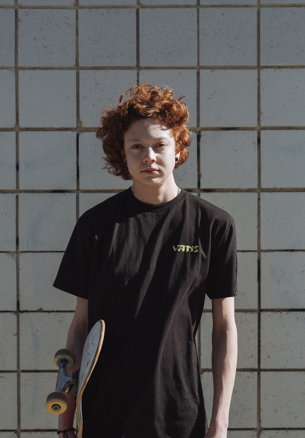 Modelo Nathan Westling se assume transgênero